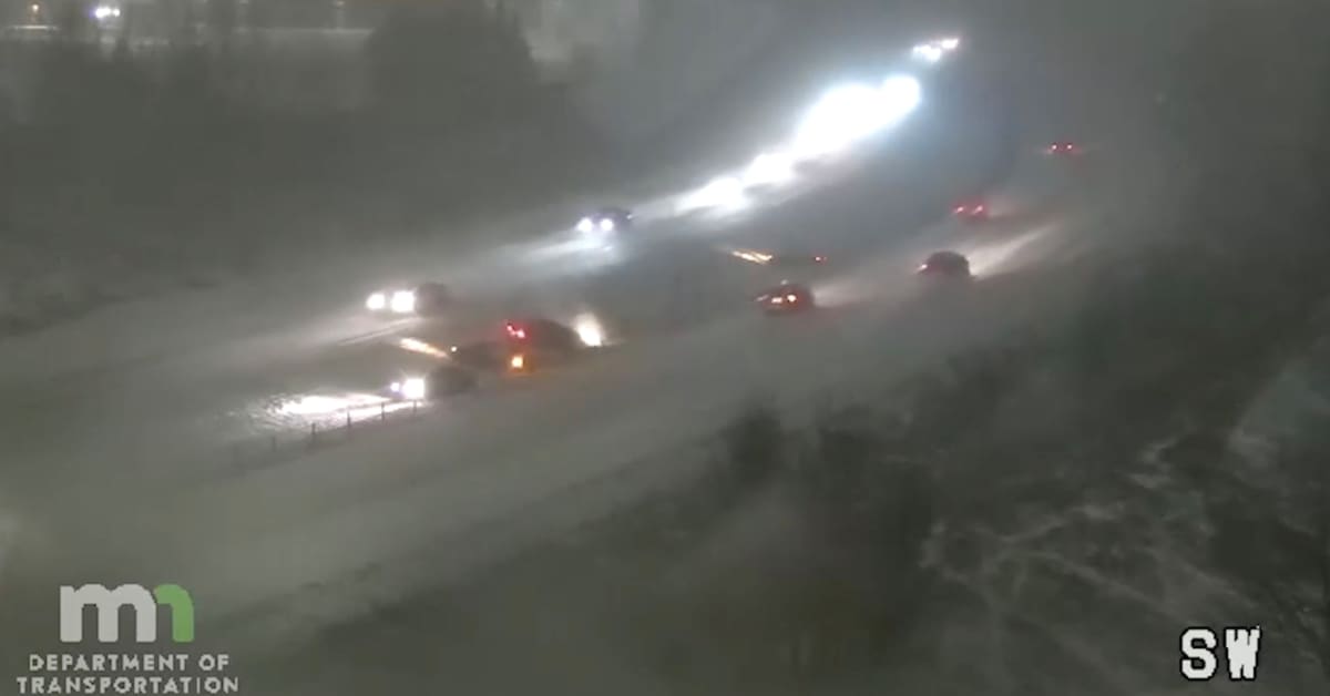 Watch Mndot Cameras Capture Crashes Spinouts During Thursday Snow