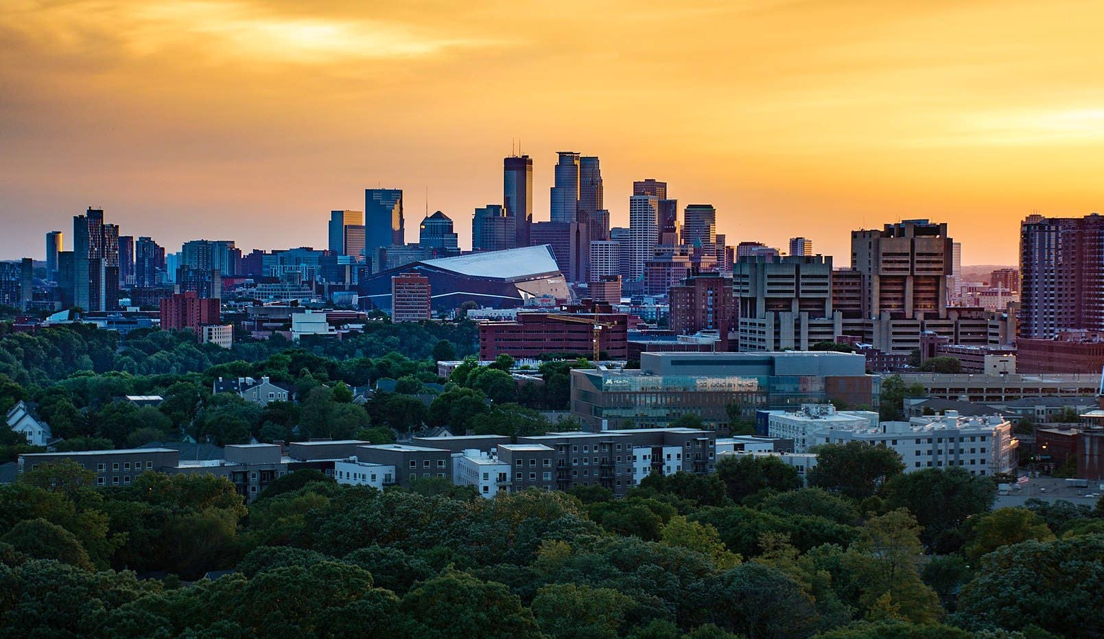 Minneapolis minimum wage will exceed $16 an hour in 2026 - Bring Me The ...