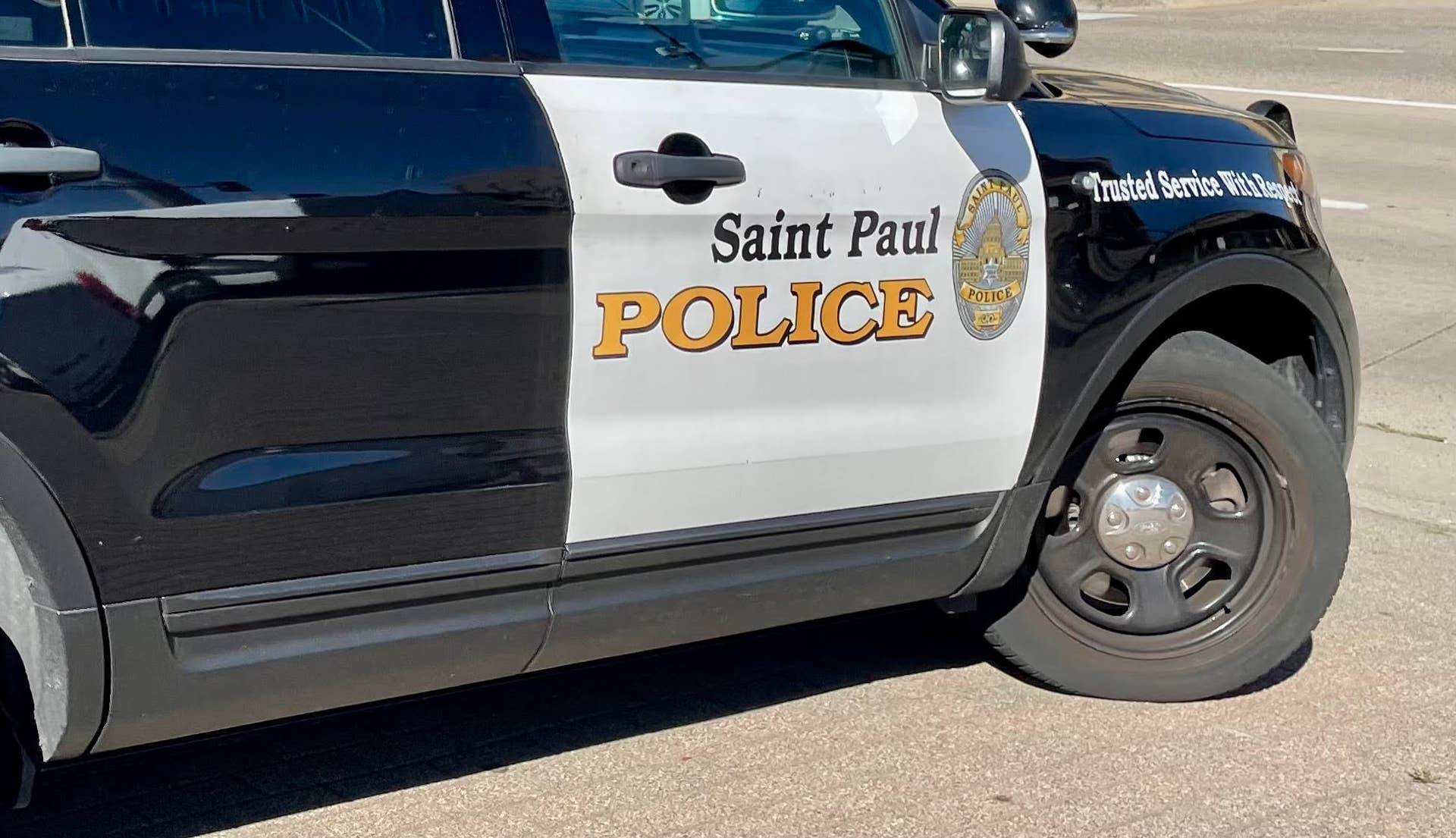Two found dead in vehicle in St. Paul, foul play not suspected - Bring ...