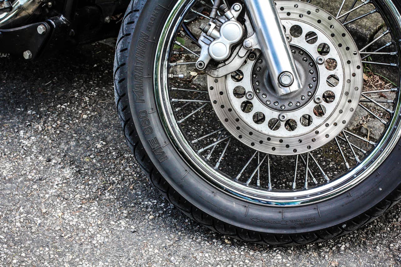 Twin Cities motorcyclist dies in crash on I-35E - Bring Me The News