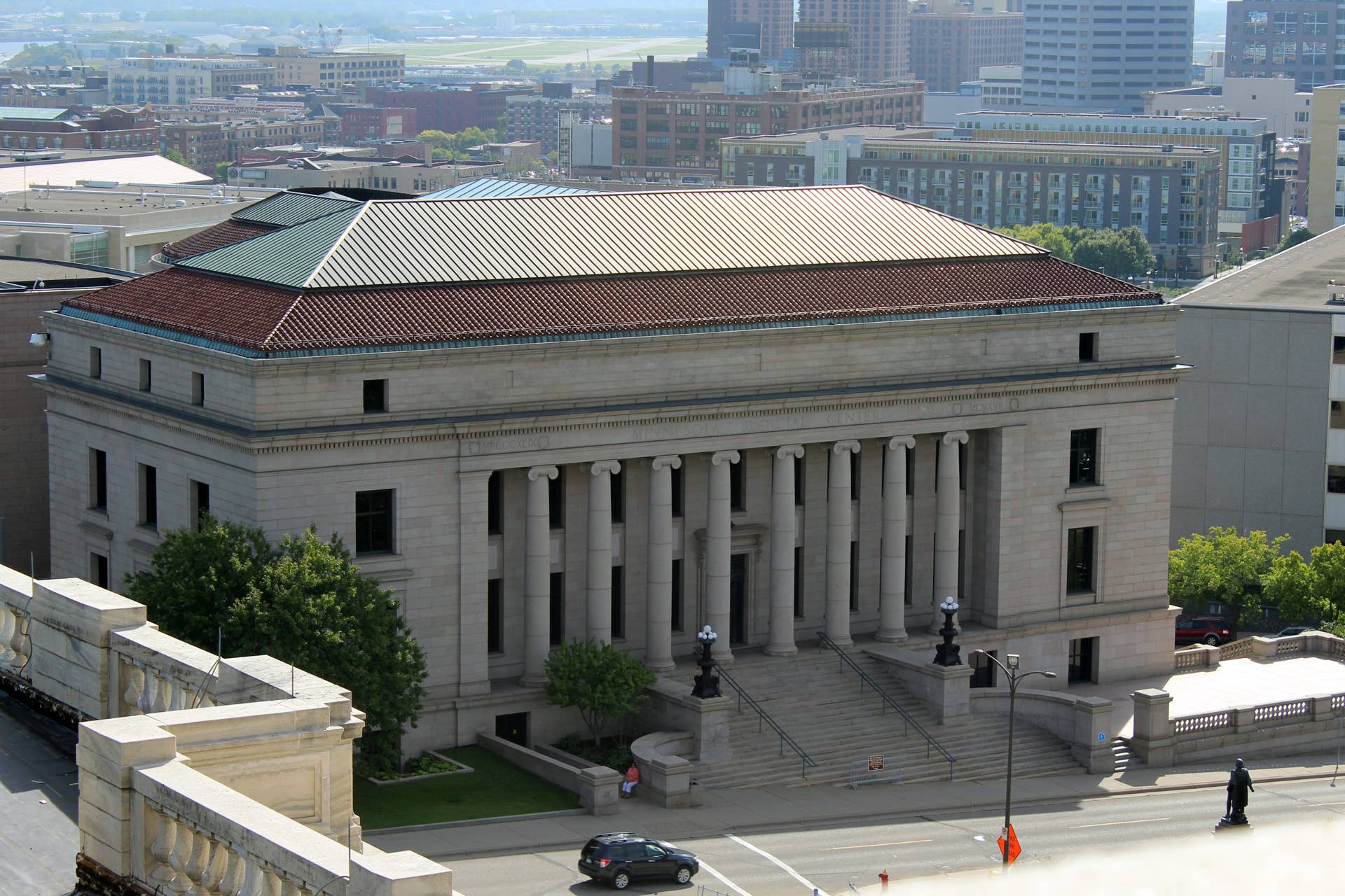Minnesota Supreme Court: Breasts 'not inherently sexual,' public ...
