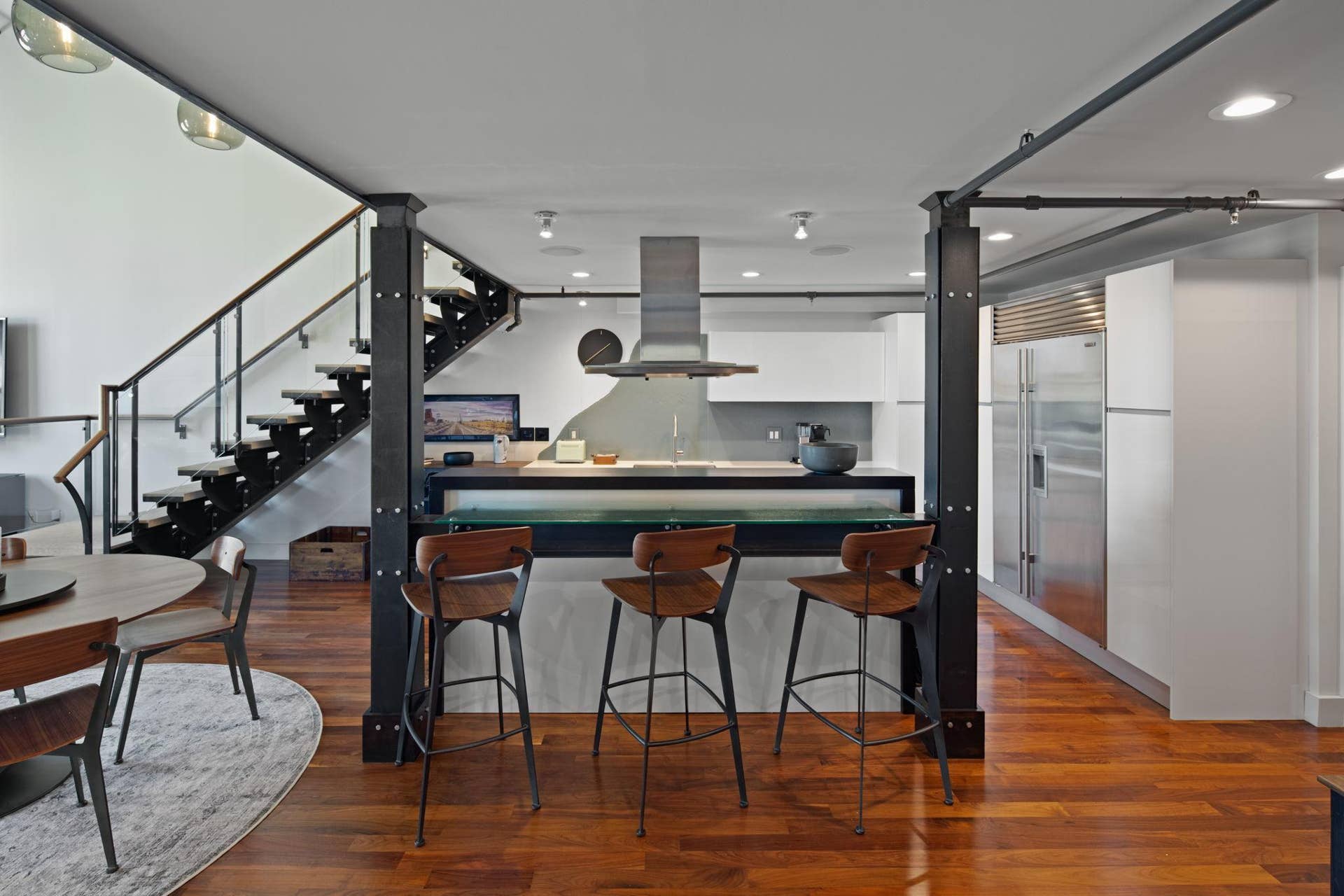 Gallery: Condo owned by former Viking Eric Kendricks hits market for $1 ...