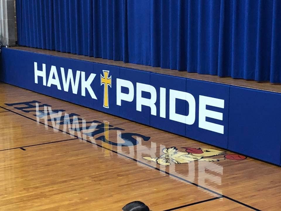 Small town basketball team involved in 'mass-casualty' bus crash in ...