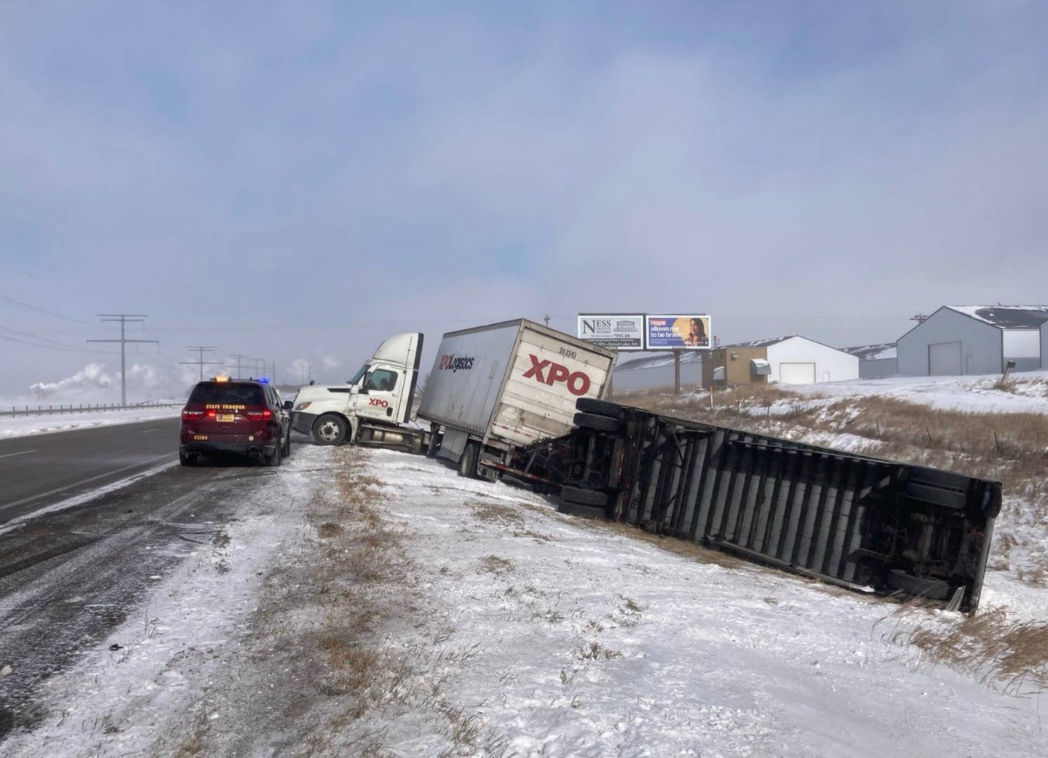 High winds, icy surfaces cause havoc on I-94 in Minnesota - Bring Me ...
