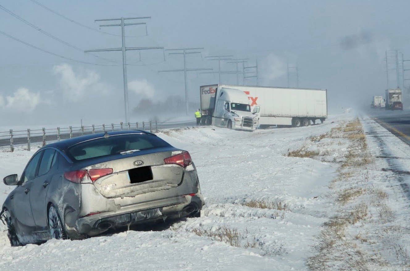 High winds, icy surfaces cause havoc on I-94 in Minnesota - Bring Me ...