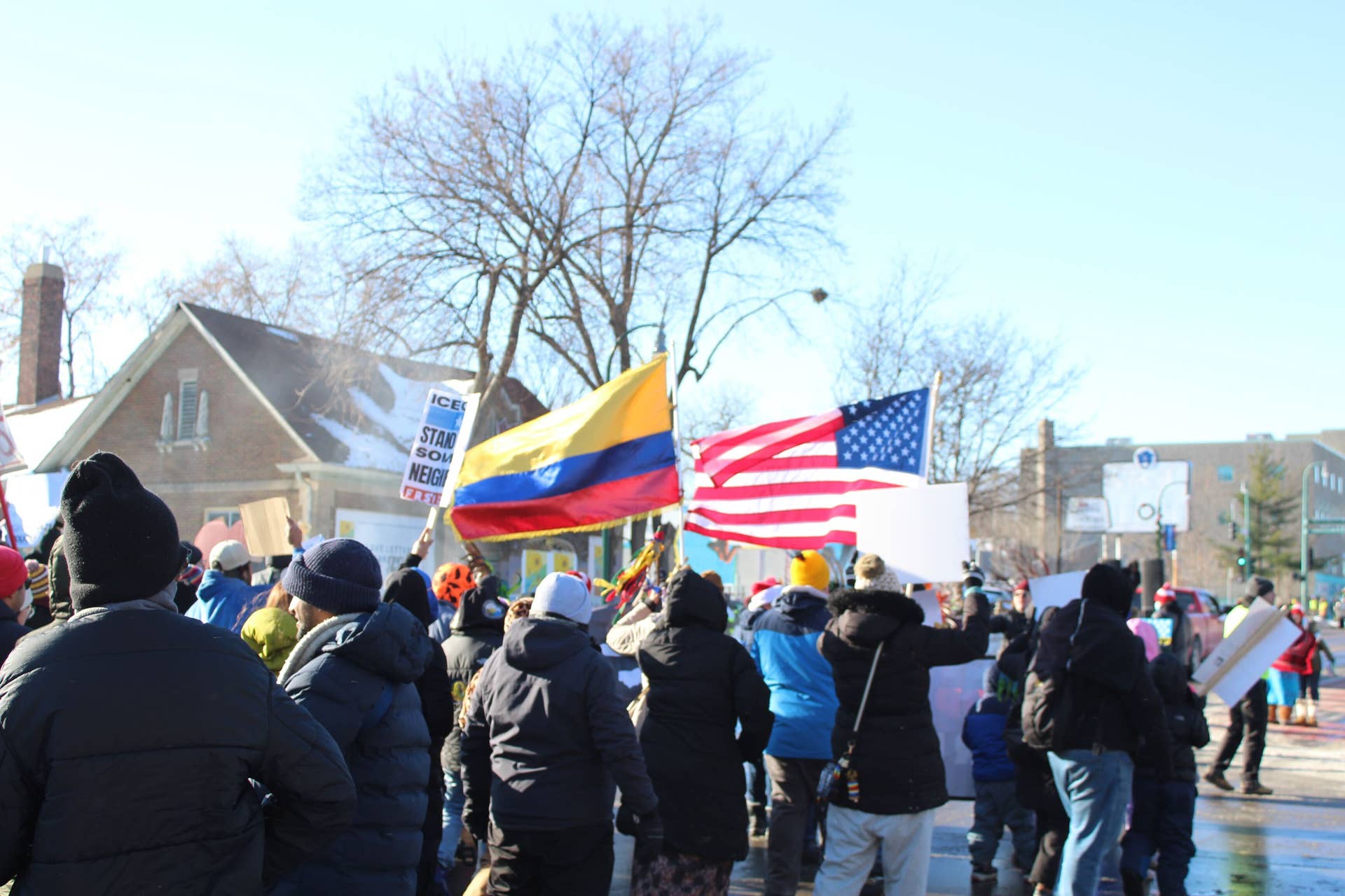 Large crowd joins anti-ICE protest on Minneapolis' Lake Street - Bring ...