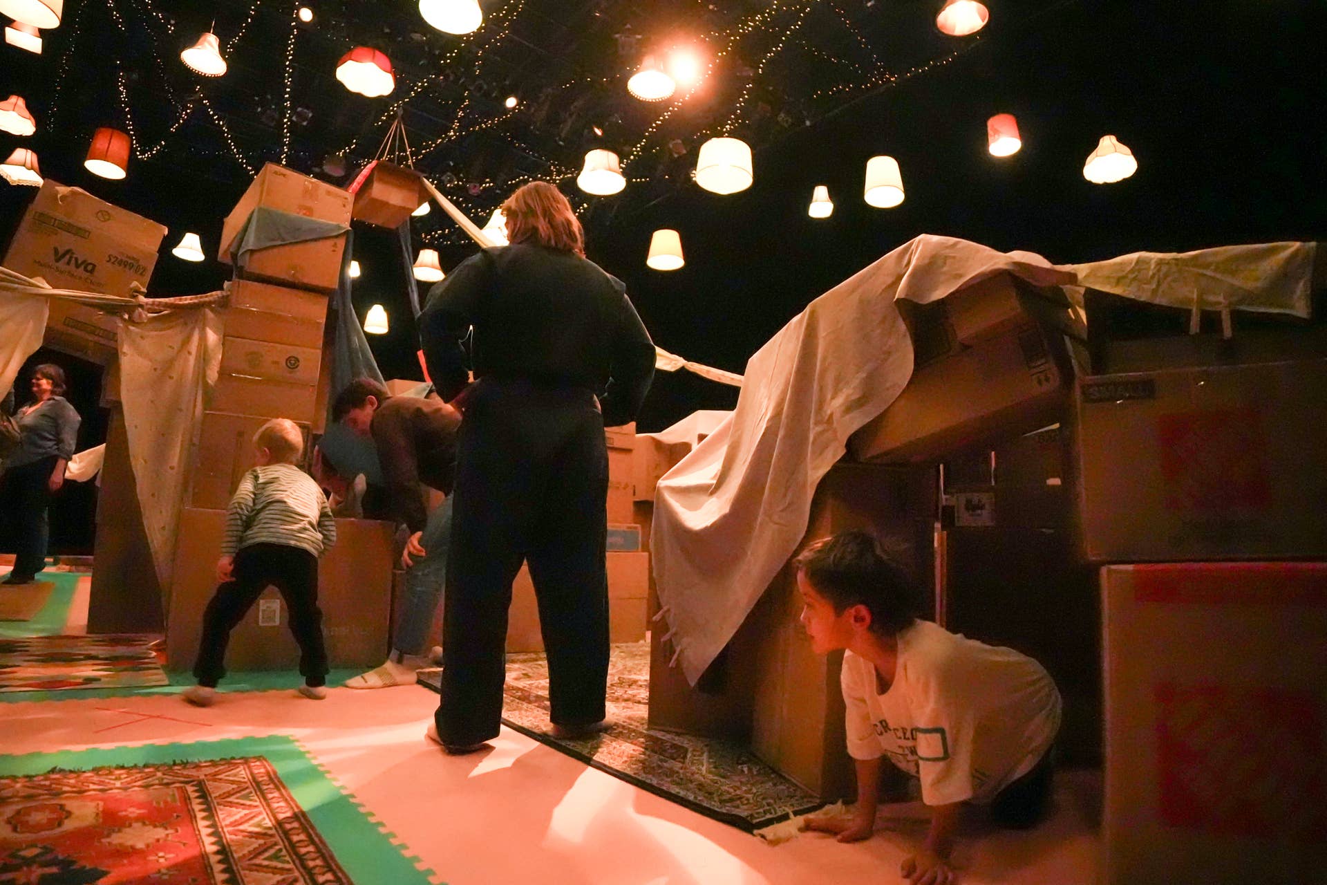 'Forts!' harnesses the joy of building at the Children's Theatre ...