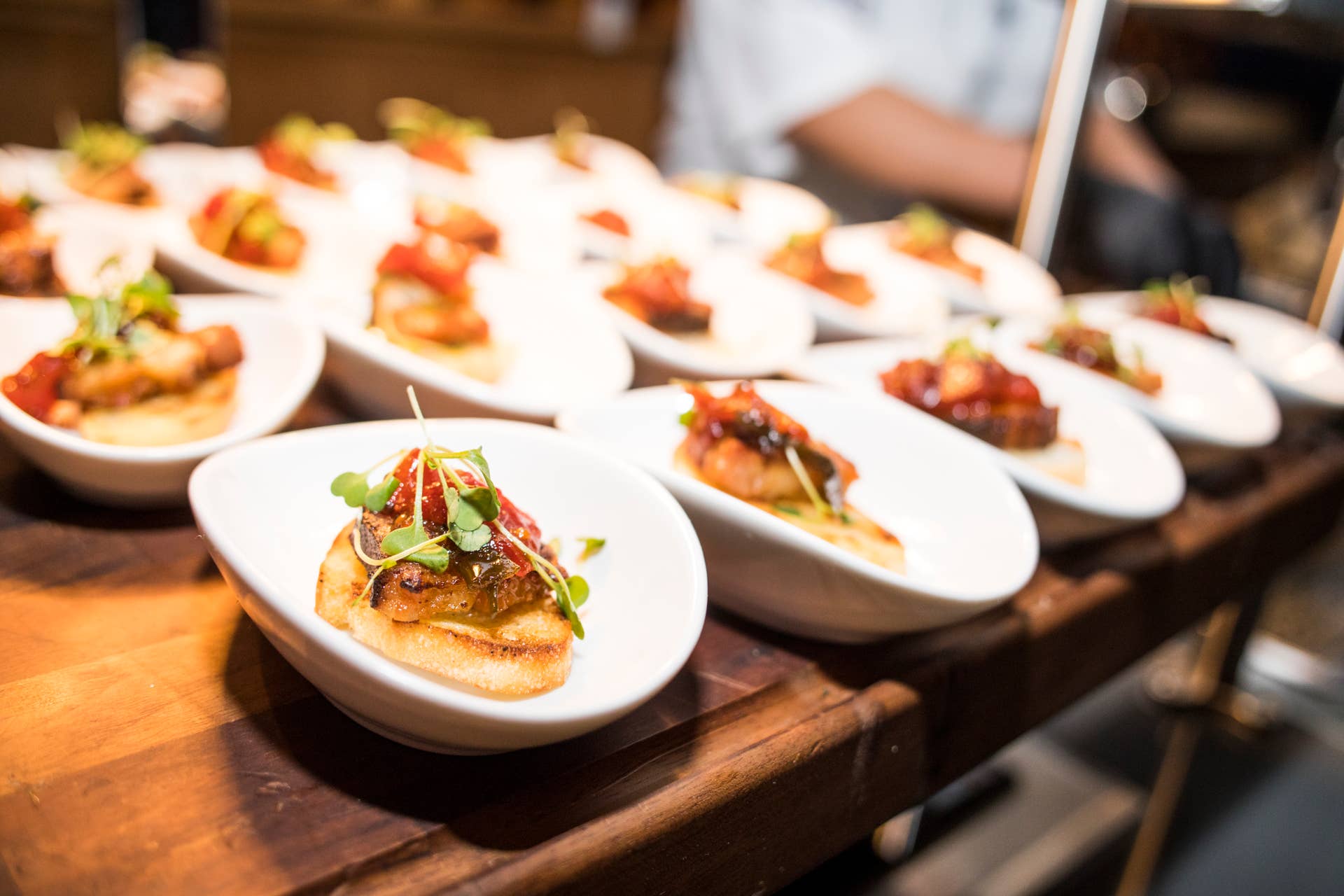 The 31st Annual Food & Wine Experience returns to Target Field - Bring ...