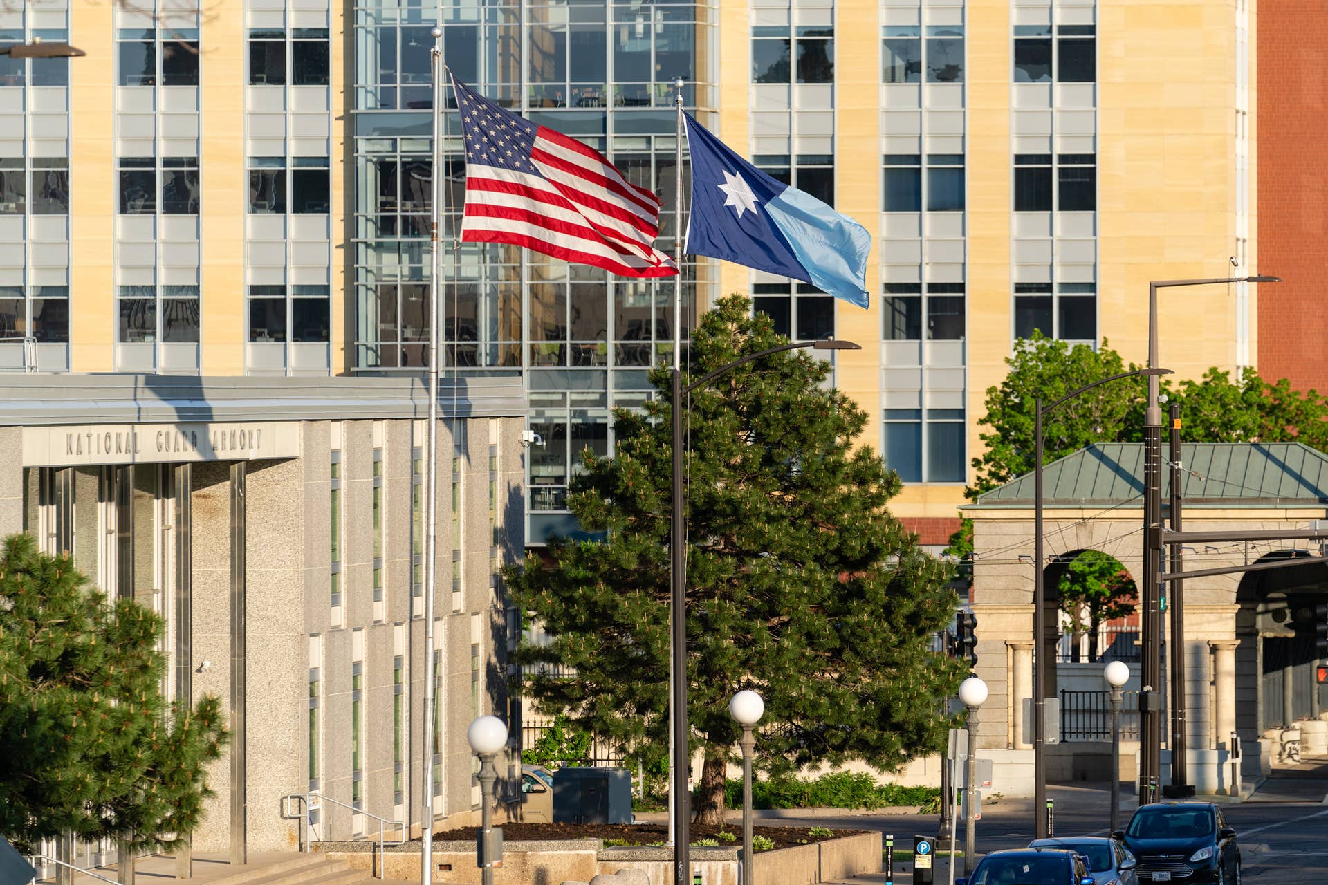 Group of DFLers proposes penalty for cities, counties flying old ...