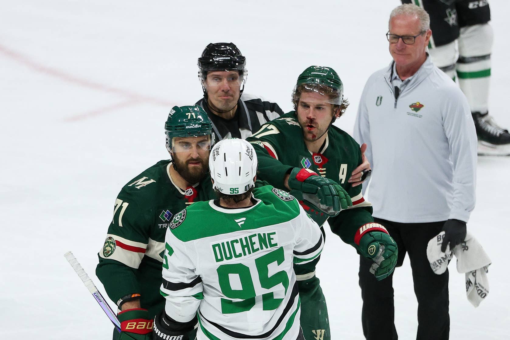 Double OT dagger: Stars take Game 3 over Wild after missed chances ...