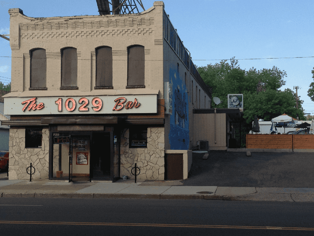 Smack Shack founders buy iconic Northeast Minneapolis dive bar - Bring ...