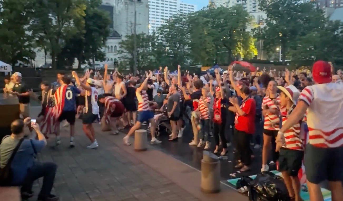 Crowds go wild at World Cup watch parties as US smashes Paraguay ...