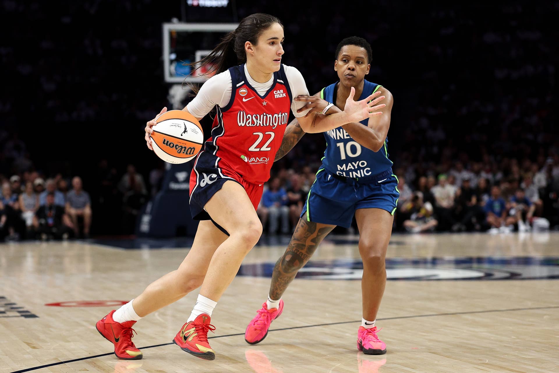 Lynx fall apart down the stretch in rough home loss to Mystics - Bring ...