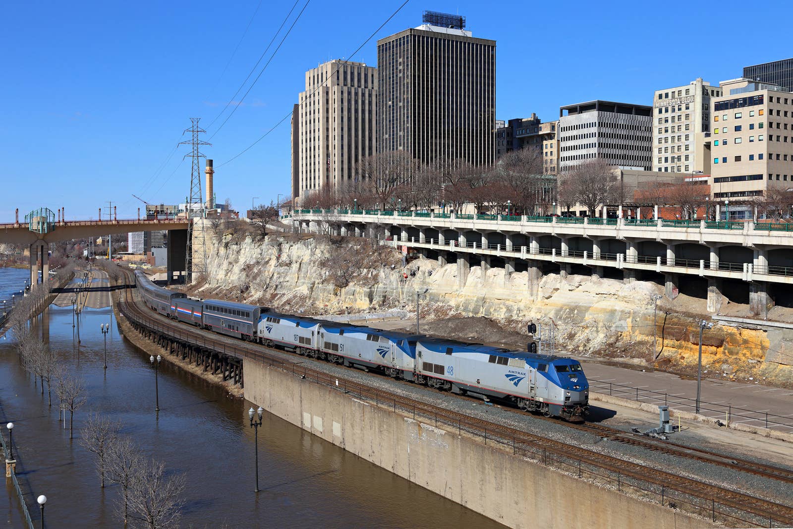 New daily train service between Twin Cities and Chicago starts May 21 ...