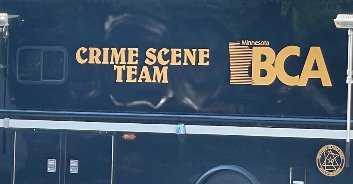 BCA: Off-duty Minneapolis officer 'woke to relative pointing gun at him ...