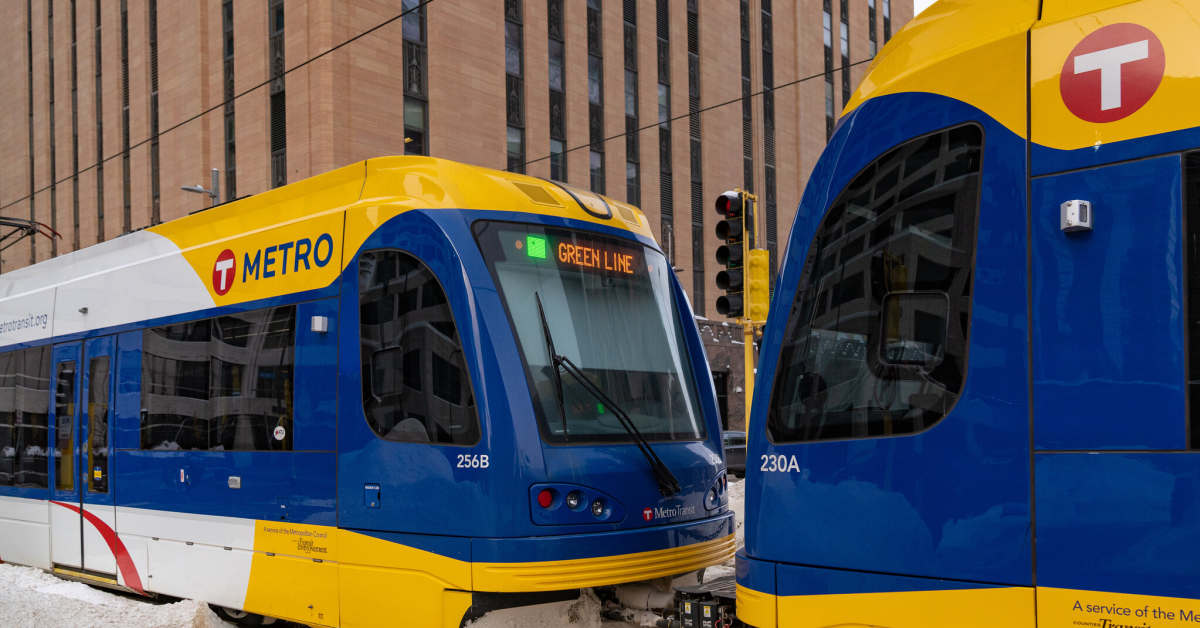 Metro Transit: Dislodged barrier caused light rail train to derail in ...