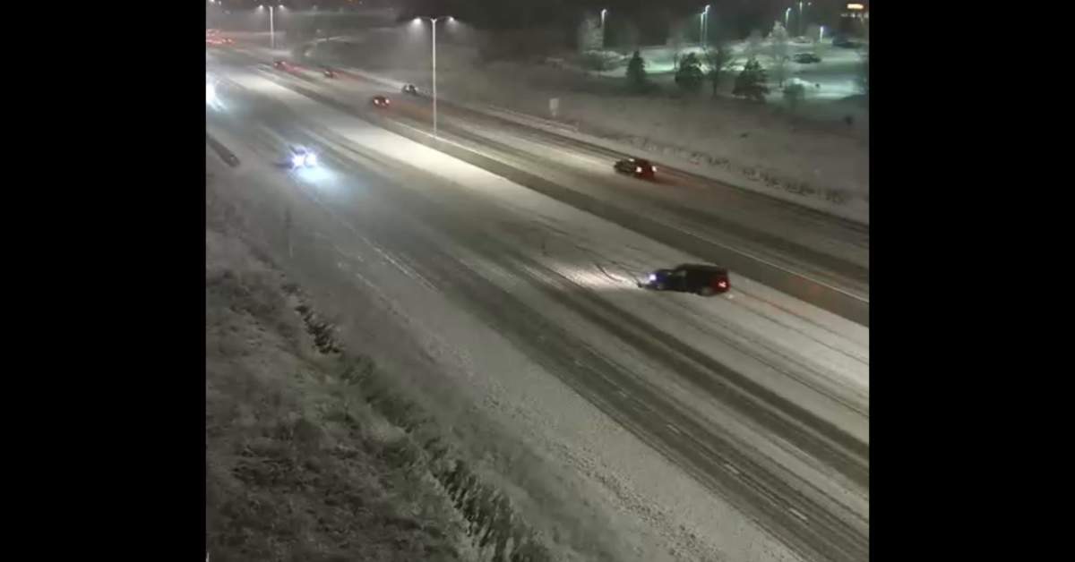 Video: Heavy snow, ice lead to hundreds of crashes across Minnesota ...