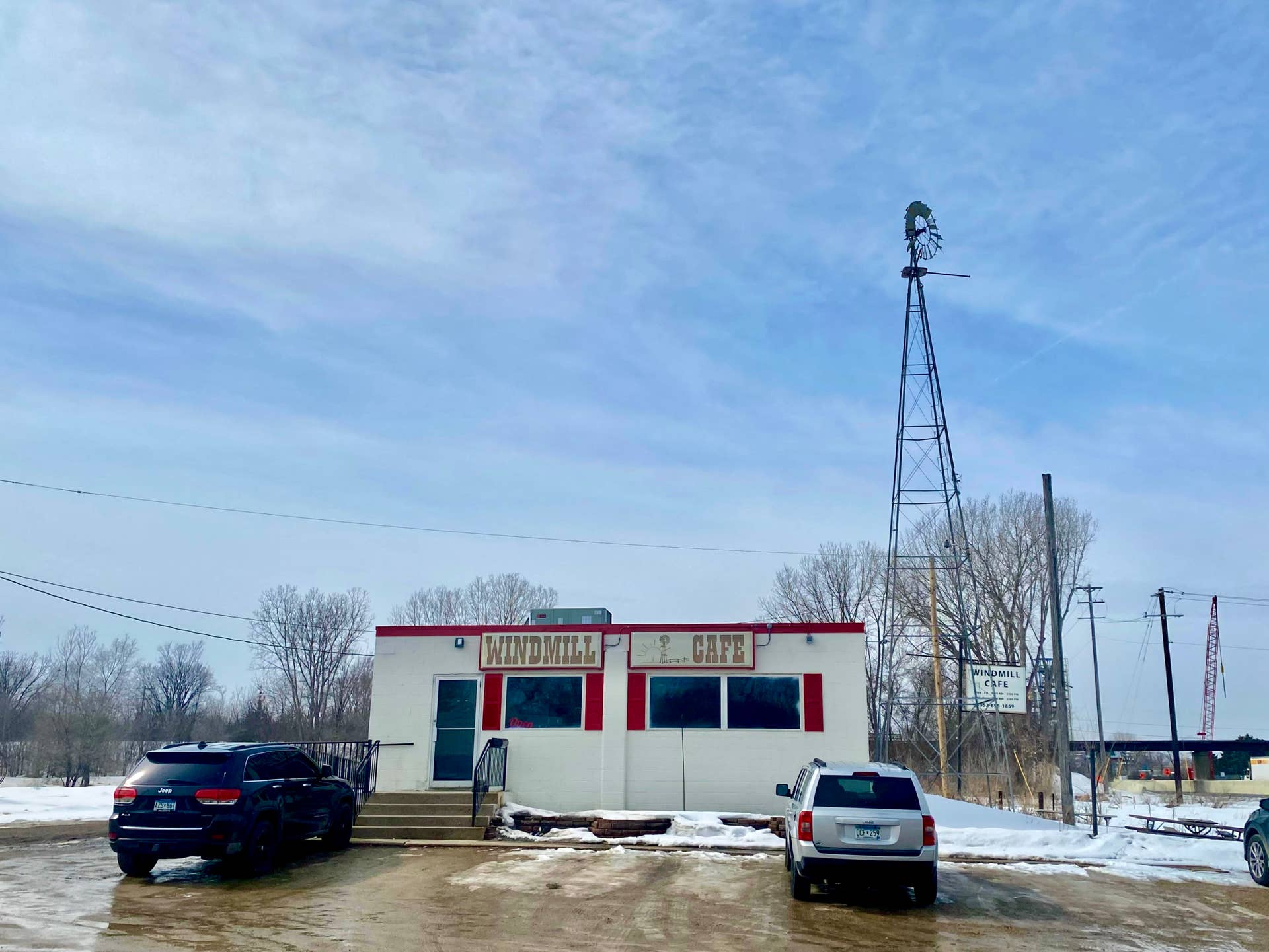 Iconic Windmill Cafe in Savage reopens more than 400 days after fire ...