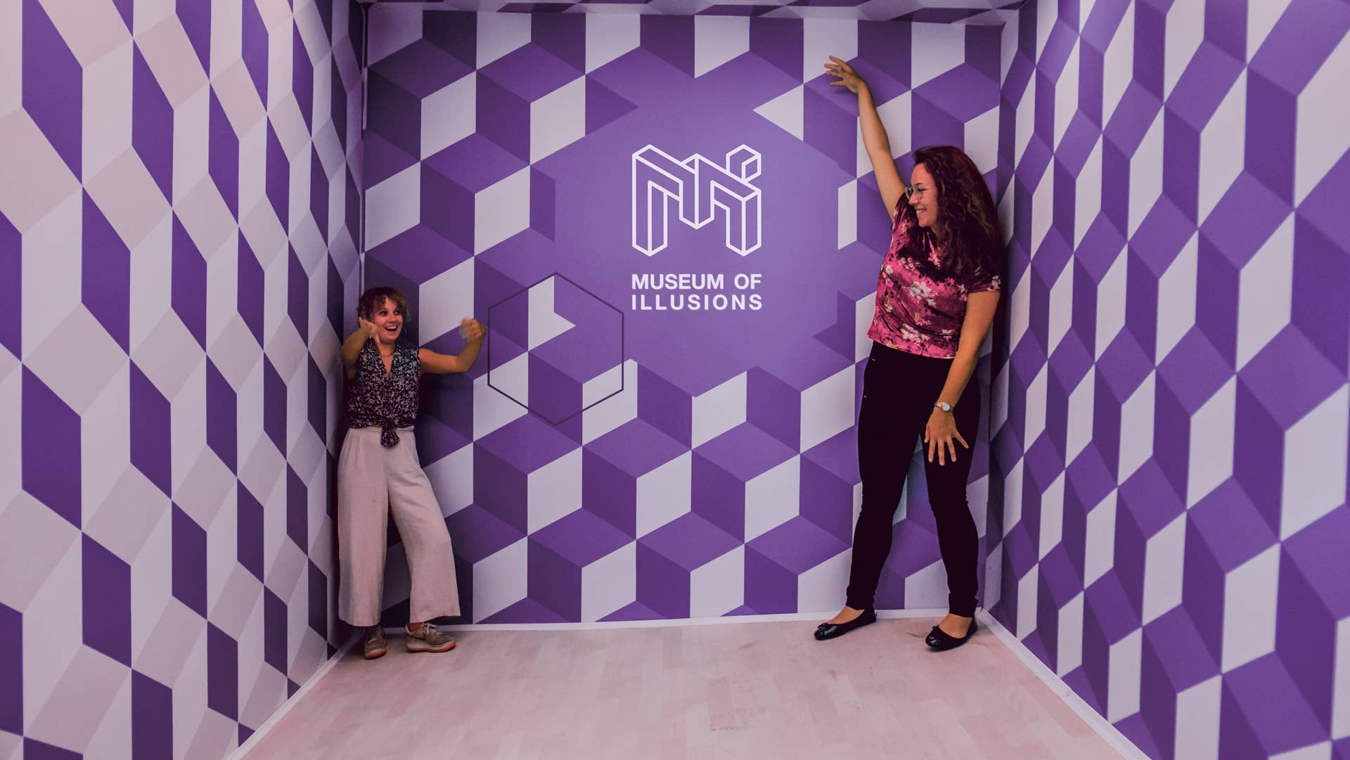 Gallery: Museum of Illusions to open at Mall of America this week ...