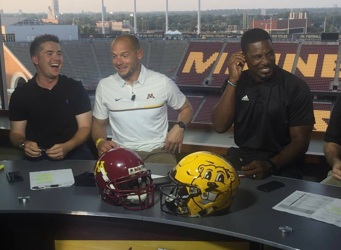 Sports anchor Hobie Artigue announces FOX9 departure - Bring Me The News