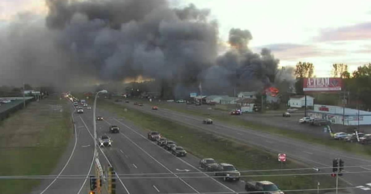Major fire ongoing at business next to Hwy. 65 in Ham Lake - Bring Me ...