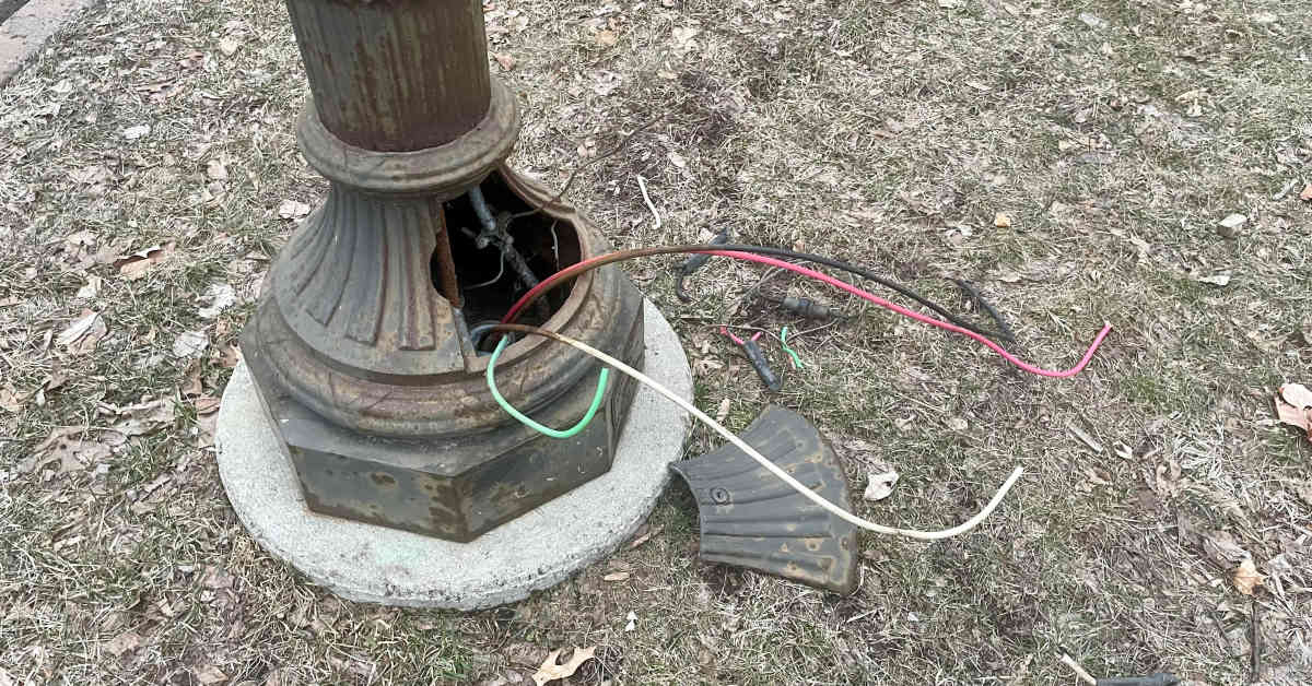 Gutted lamp posts prompt copper wire theft bill in Minnesota legislature - Bring Me The News