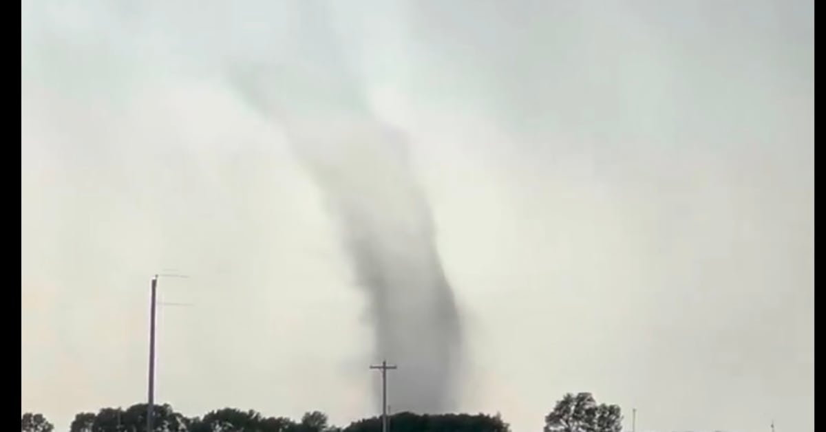 Watch: Tornado captured on camera near Hayfield, Minnesota - Bring Me ...
