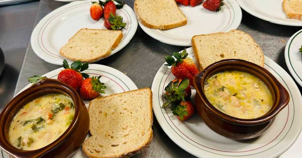 Free Minneapolis eatery Soup for You! Café reopening soon - Bring Me ...