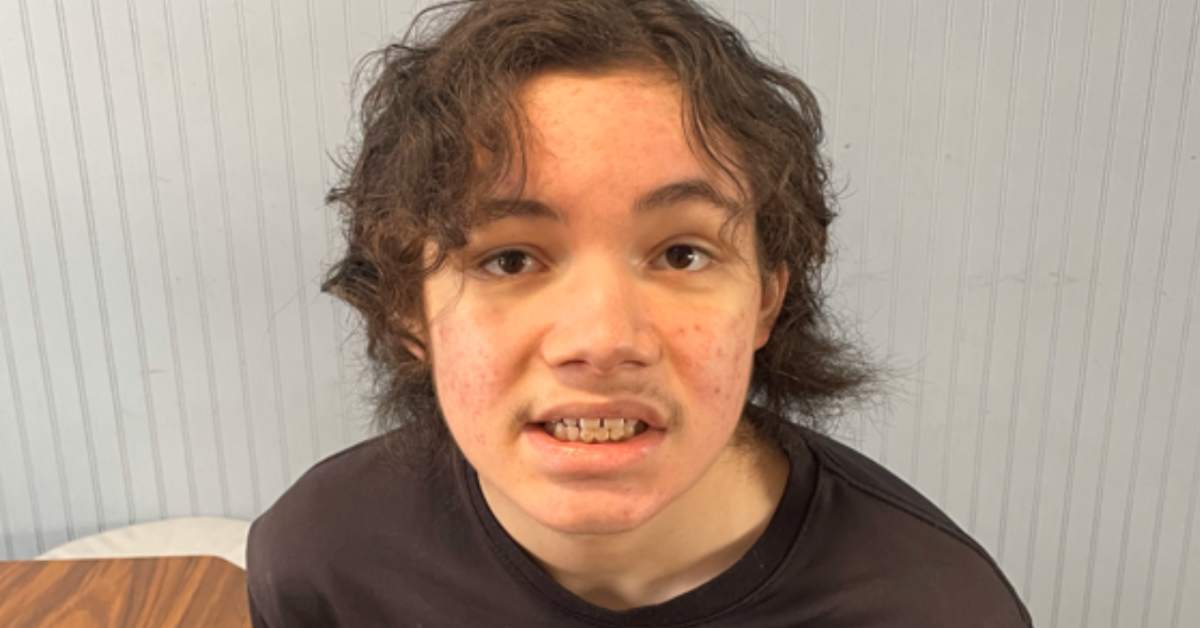 Search for missing teen who 'jumped from transport van' in Bloomington ...