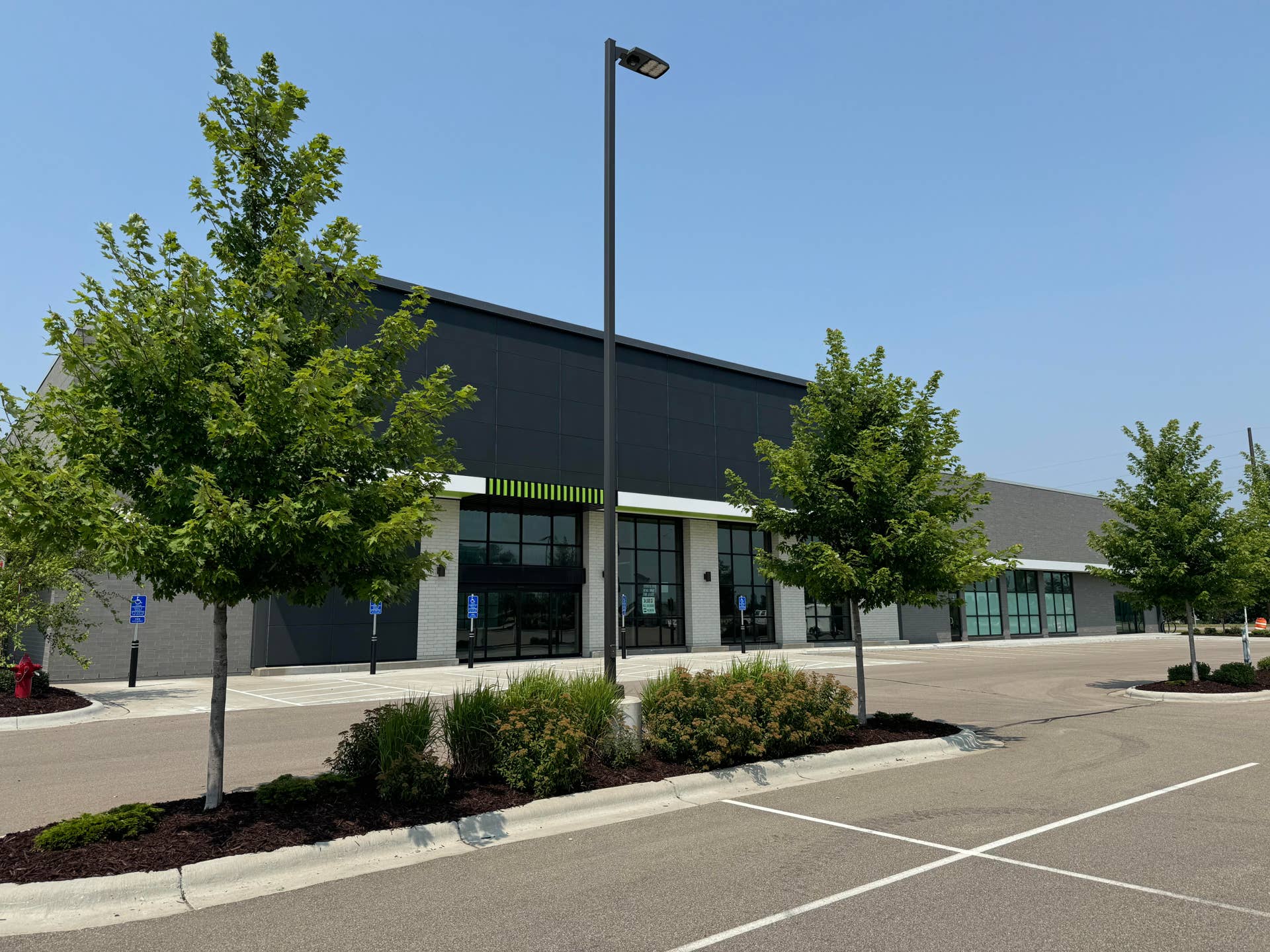 Amazon Fresh Eagan Opening Date