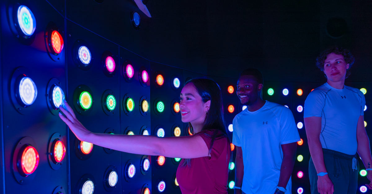 Activate's high-tech game rooms open at the Mall of America this ...