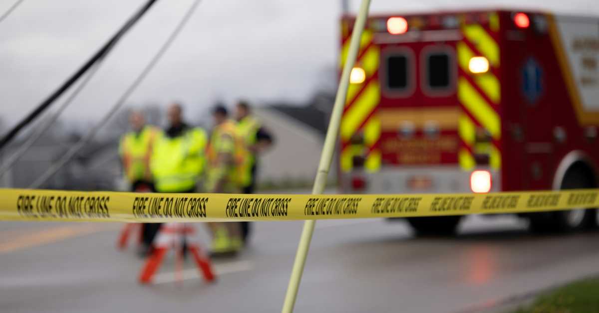 Man, 60, suffers life-threatening burns as Eveleth home goes up in ...