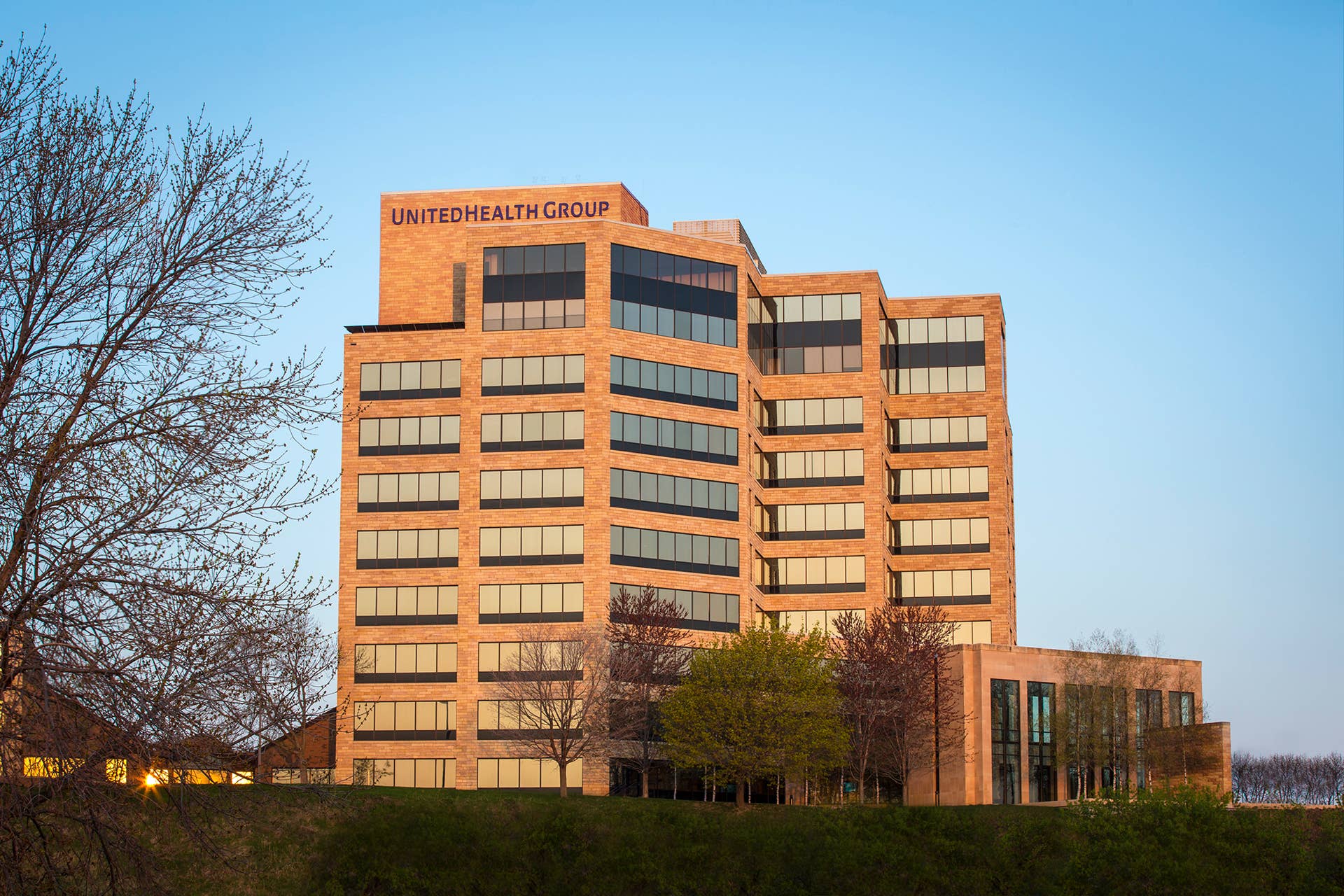 UnitedHealth Group CEO Andrew Witty suddenly resigns for 'personal ...
