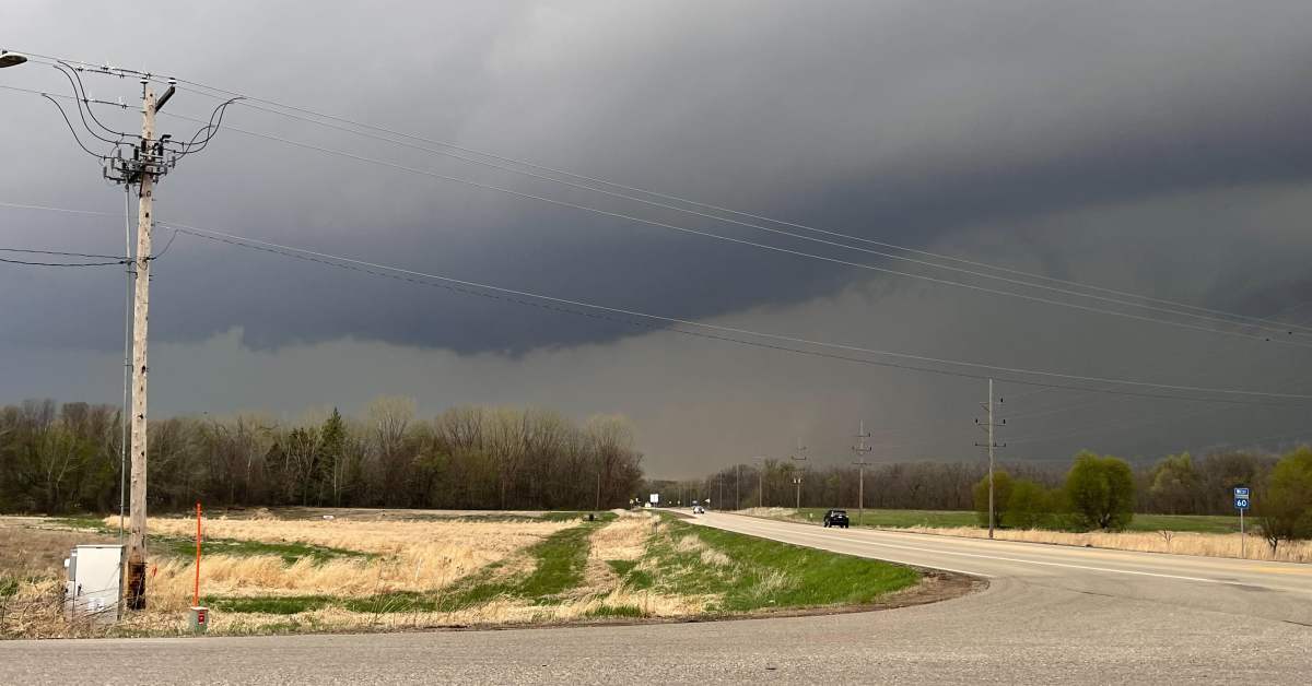 Monday storm: Possible tornadoes, heavy hail cause damage in Minnesota - Bring Me The News