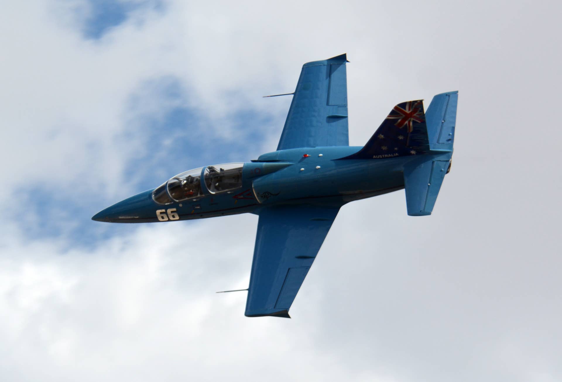 San Francisco man killed in training jet crash near Granite Falls ...