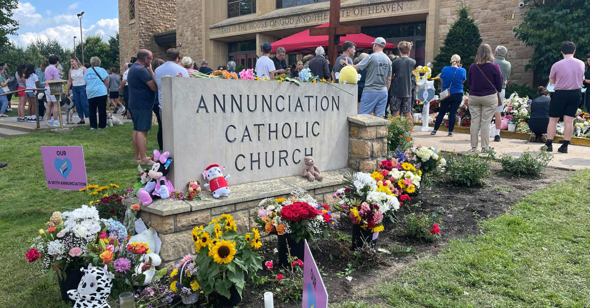 Walz mulls special session on gun legislation following Annunciation ...