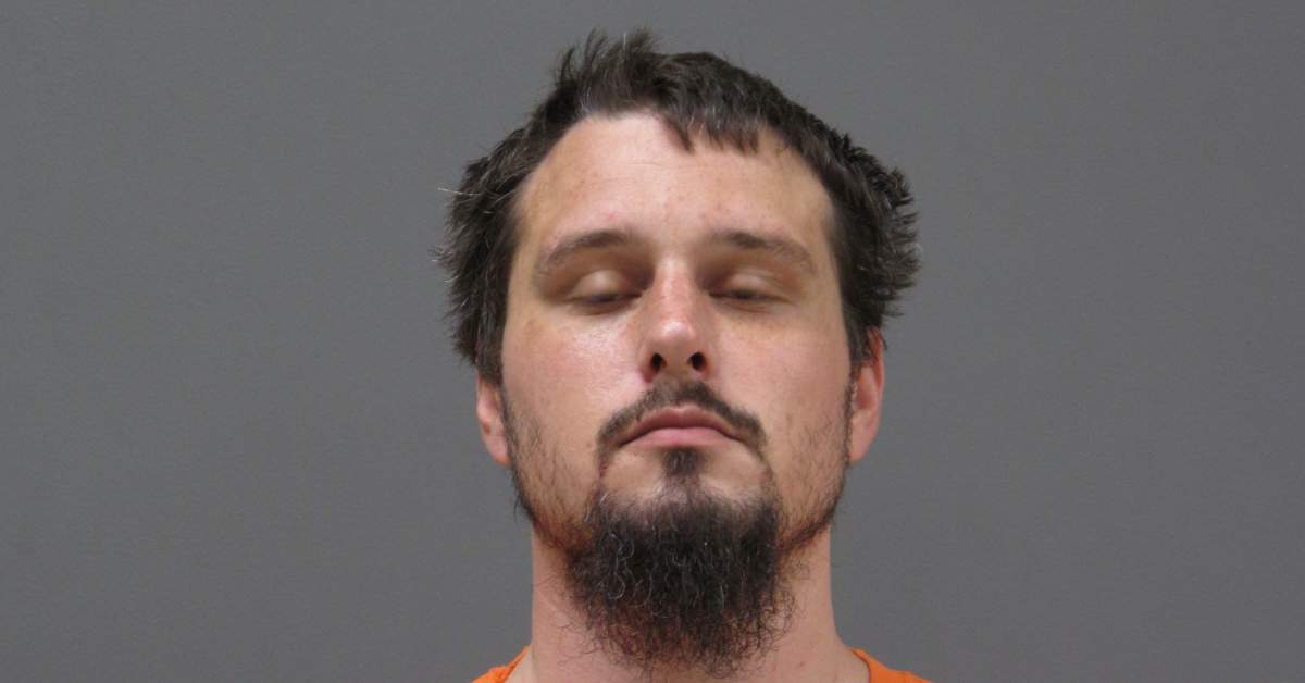 Mankato man facing arson charges in fraternity house fire - Bring Me ...