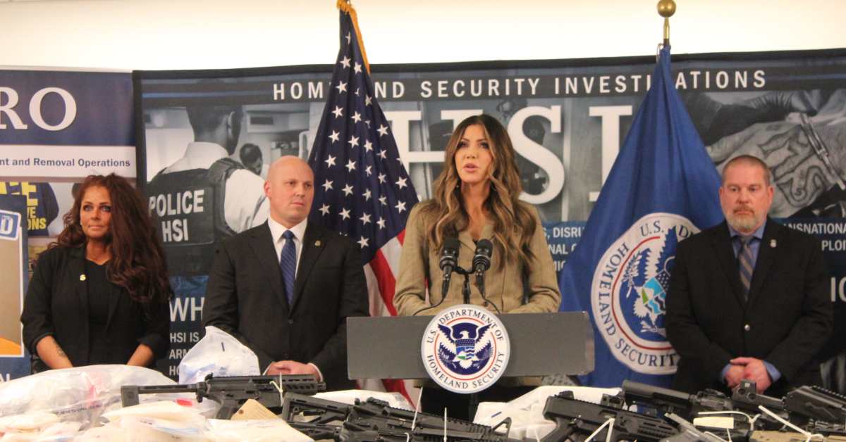 DOJ investigating after protest at St. Paul church where alleged ICE ...