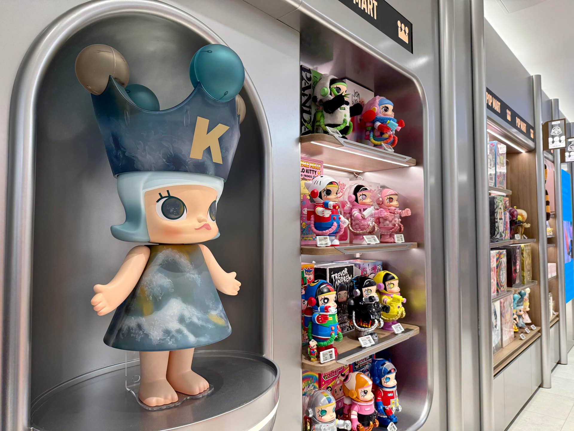 Labubu-maker Pop Mart quietly opens its colorful Mall of America store ...
