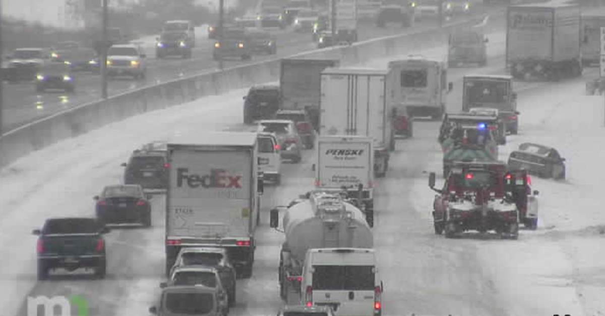 Persistent snow causing major problems on Twin Cities roads Friday ...