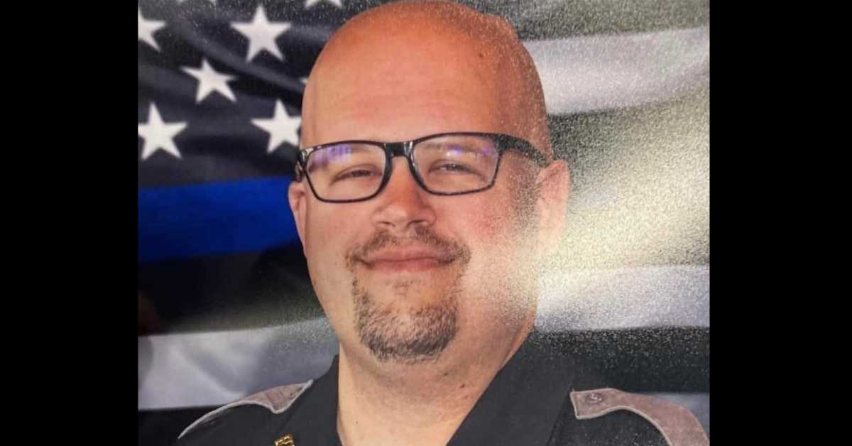 Tributes to Red Lake officer killed in crash; Walz orders flags flown ...