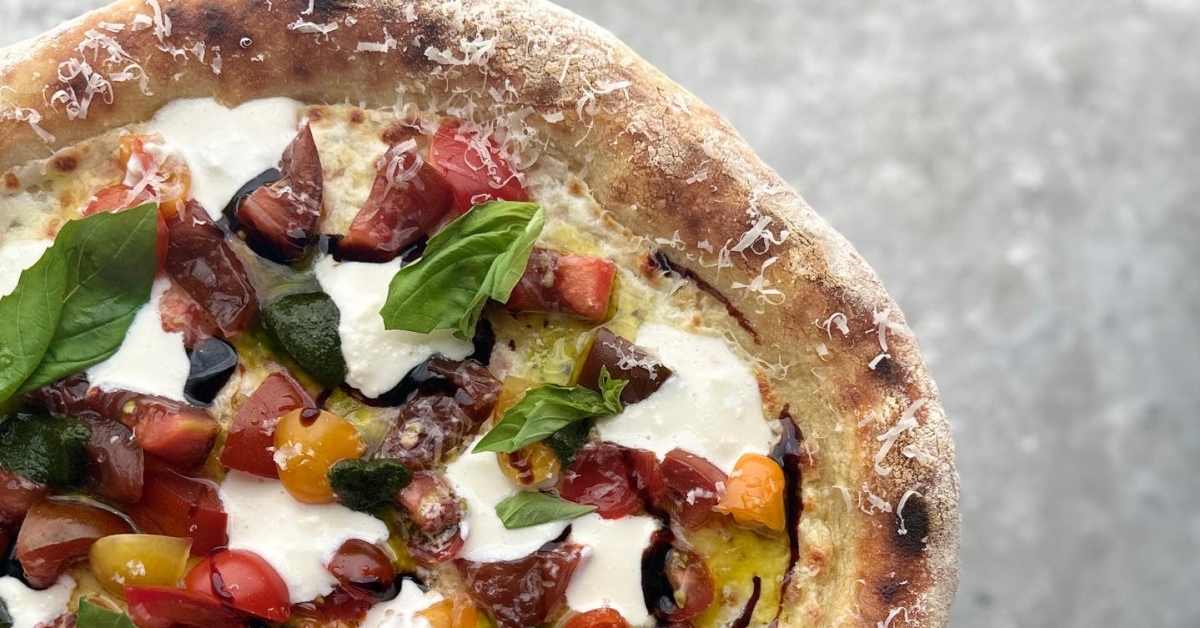 Farina Rossa pizza shop reopens following closure of Fair State's ...