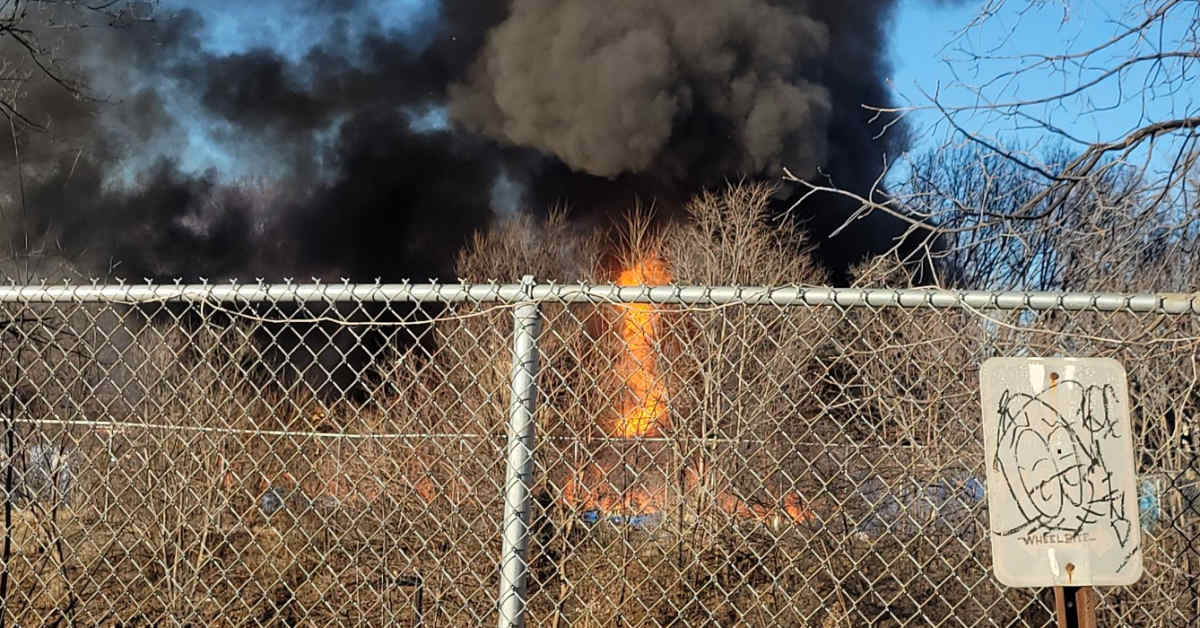 Propane tanks explode at encampment fire in south Minneapolis - Bring ...