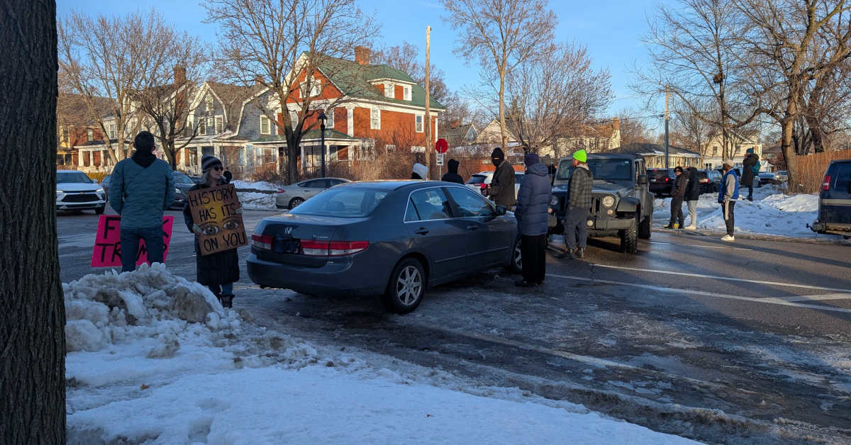 LIVE UPDATES: Latest after ICE fatally shoot Renee Good in Minneapolis ...