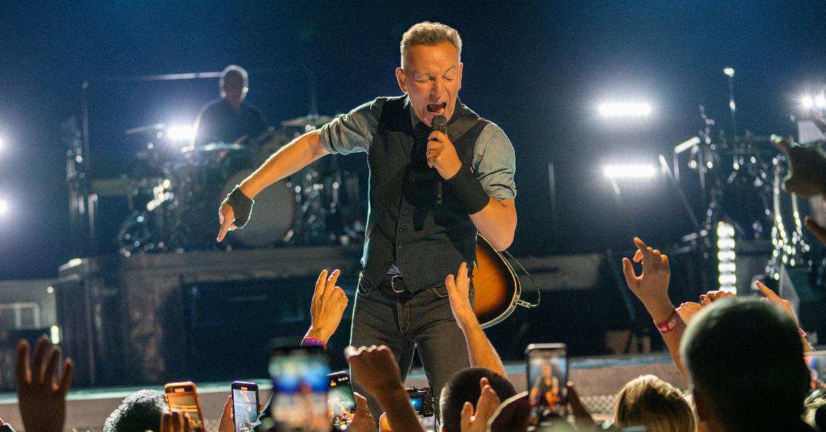 Bruce Springsteen releases 'Streets of Minneapolis,' paying tribute to ...