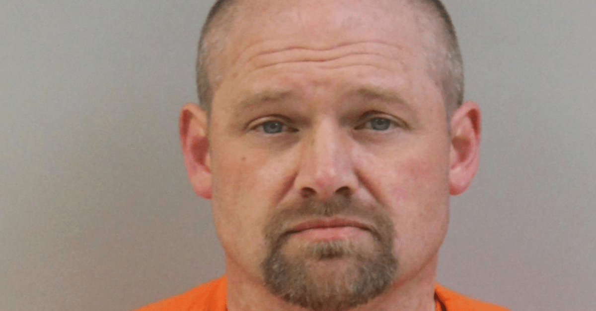 Charges: Minnesota man shot brother in the eye, let his body decompose ...