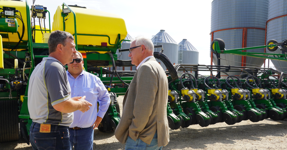 Gov. Tim Walz unveils budget for economic growth, climate resilience ...