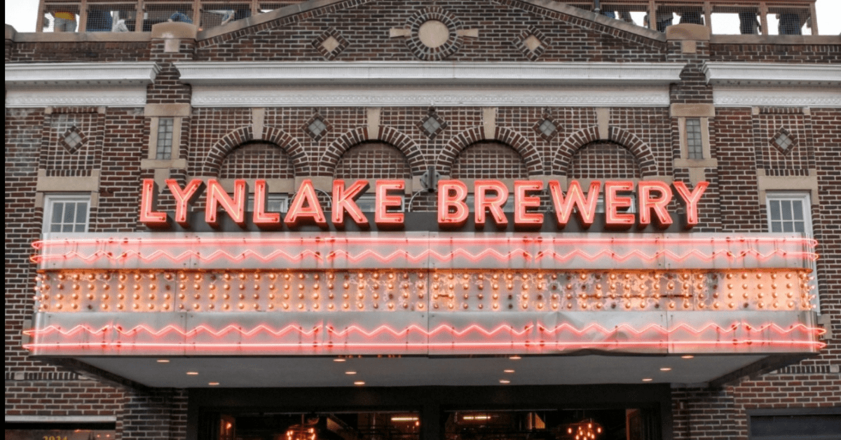 Lyn-Lake Brewery turns heel, becomes a Packers bar - Bring Me The News