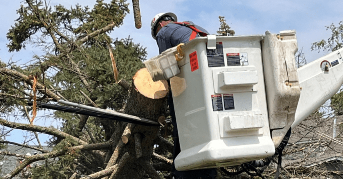 Xcel Energy: Work to restore power could stretch into Tuesday - Bring ...