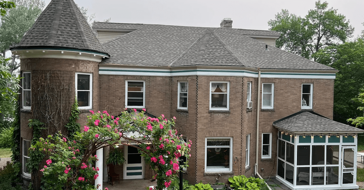 Lake town’s historic 'castle' hits the open market for first time ...